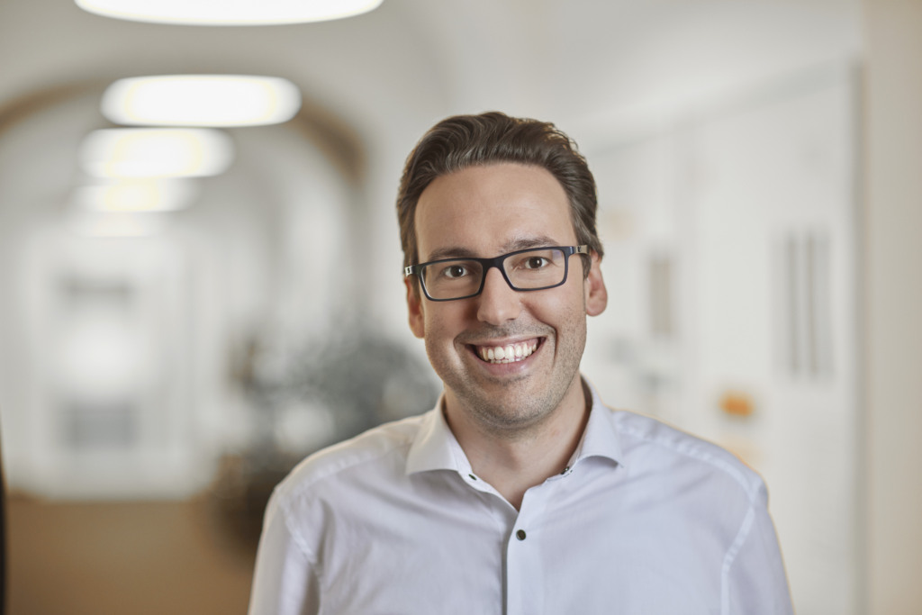 Karriere - SerafinSerafin